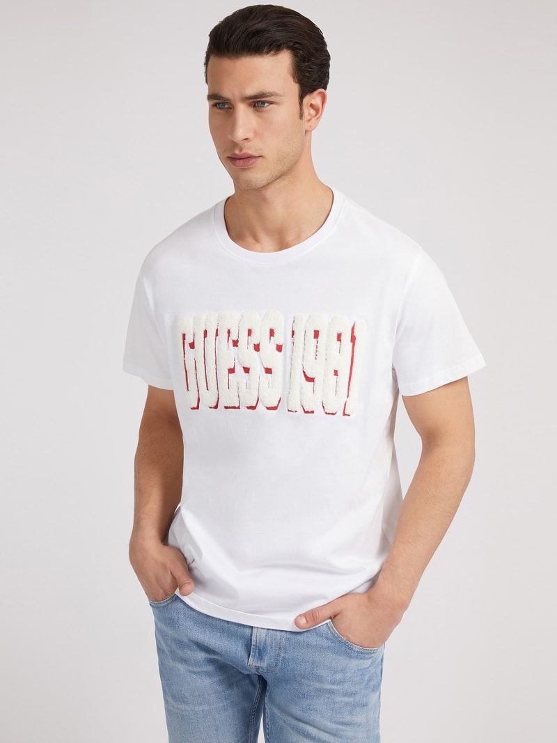 Patch logo t-shirt Men | GUESS® Past Collections