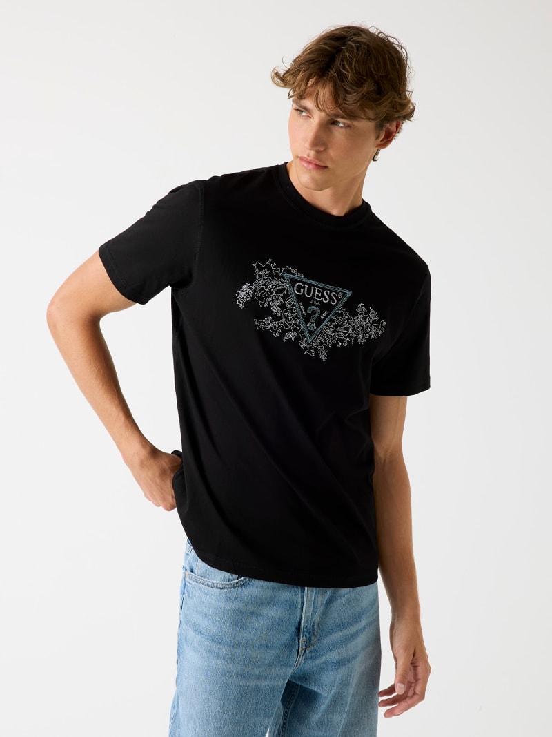 GUESS® Embroidered triangle logo T-shirt Men