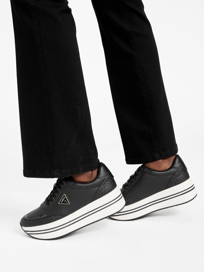 Carsons Chunky Platform Sneakers | GUESS Factory