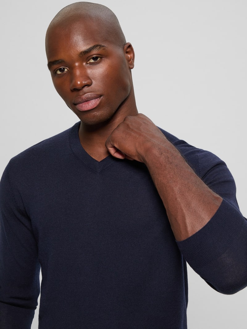 Fred V-Neck Wool Sweater | GUESS