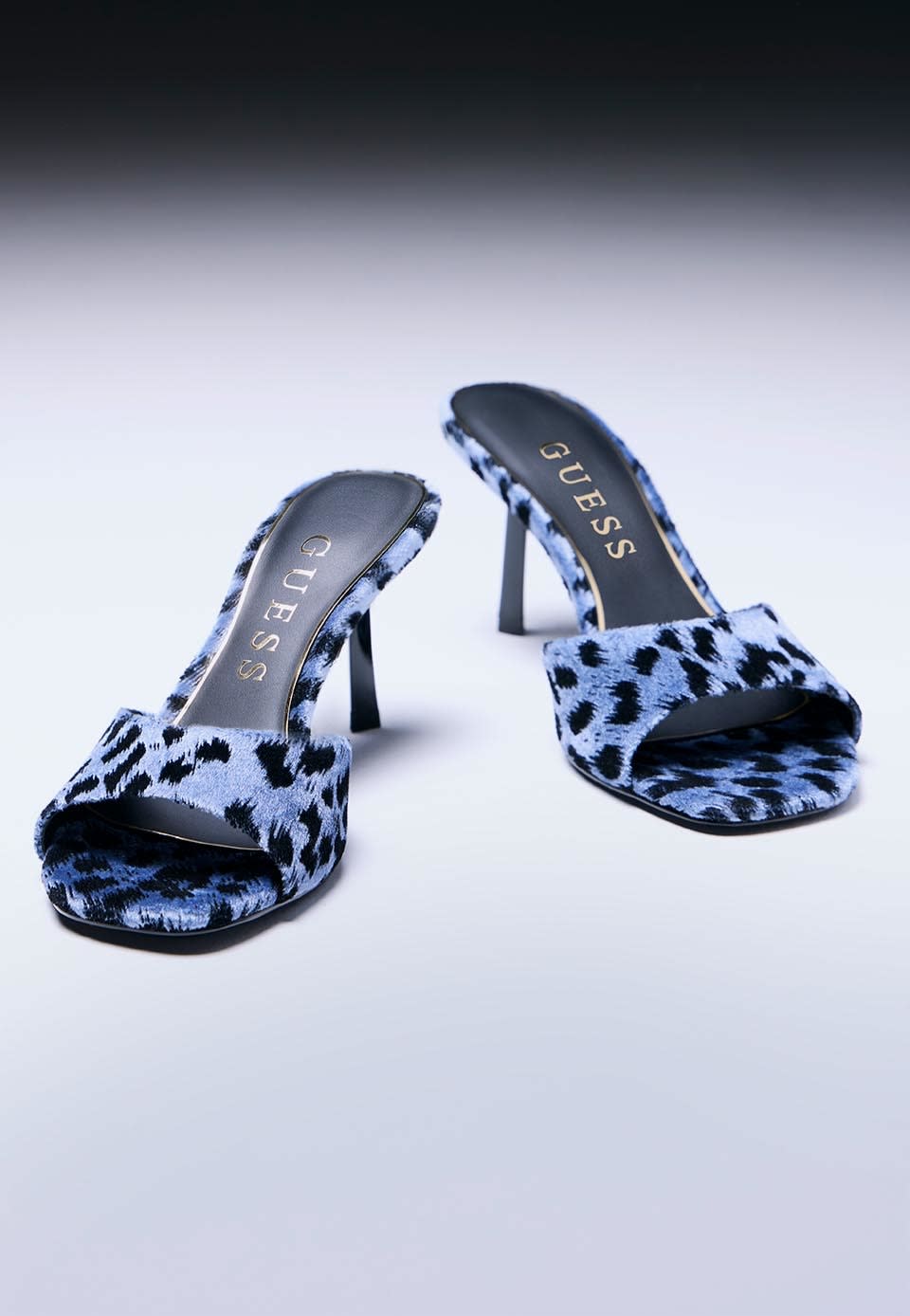 GUESS PANAMA | WEB OFICIAL